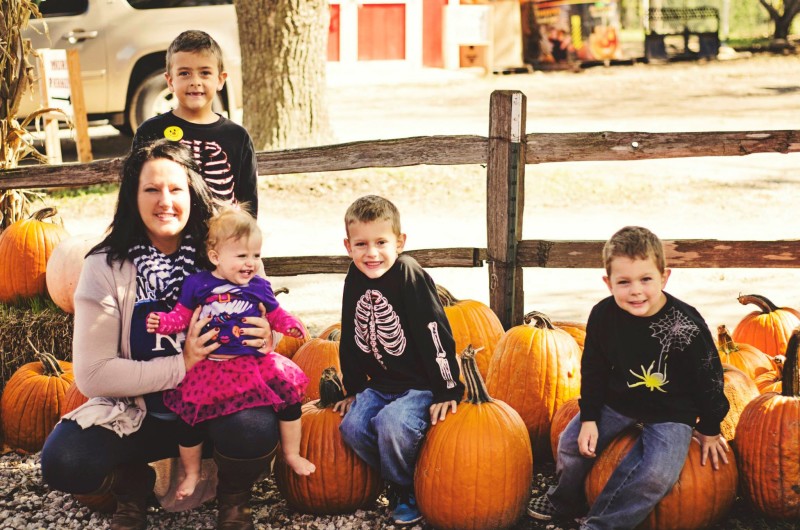Kansas City Pumpkin Patch, Hayrides & Petting Farm at Faulkner's Ranch ...